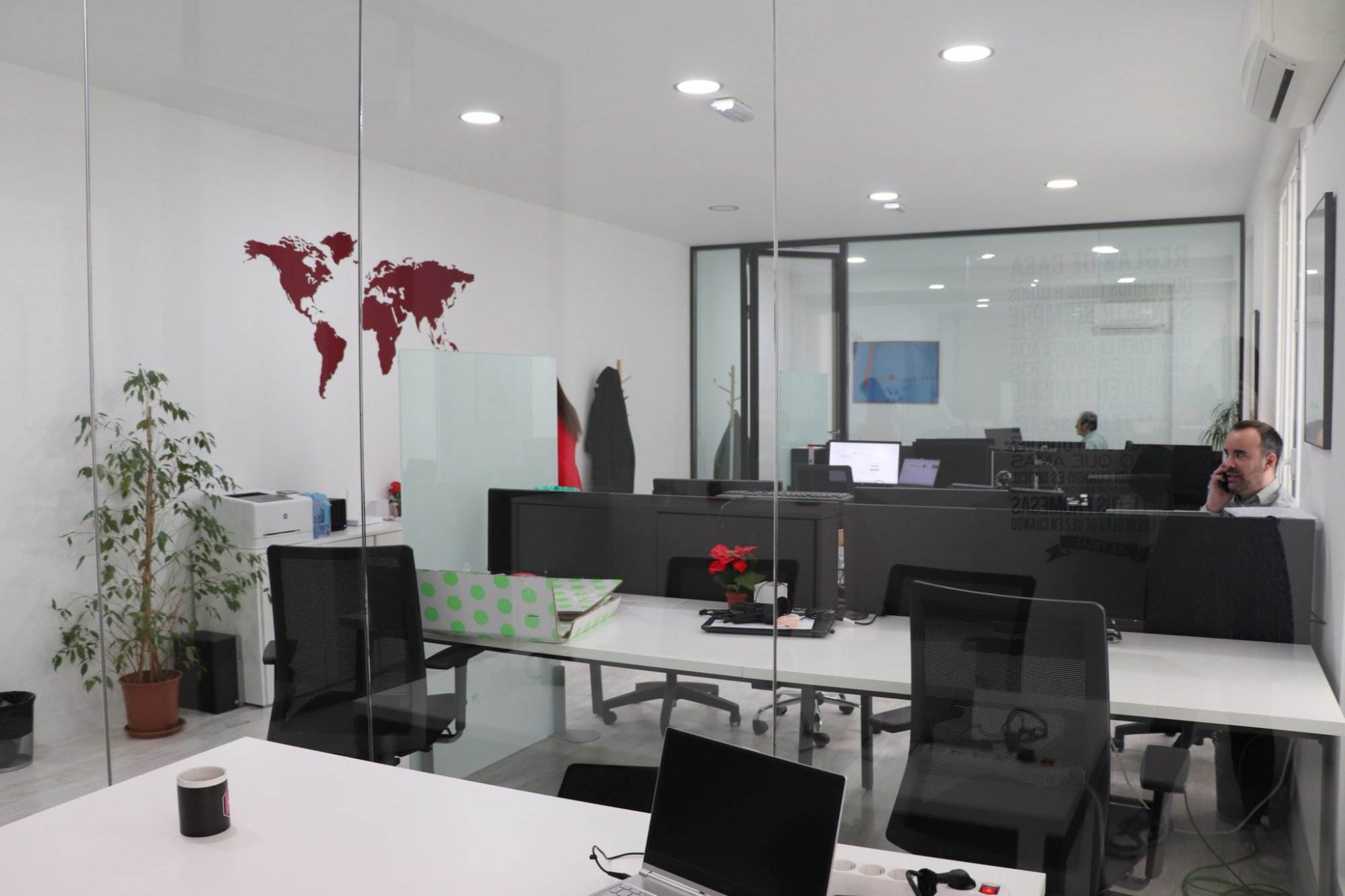 Nos implantations - HN Services